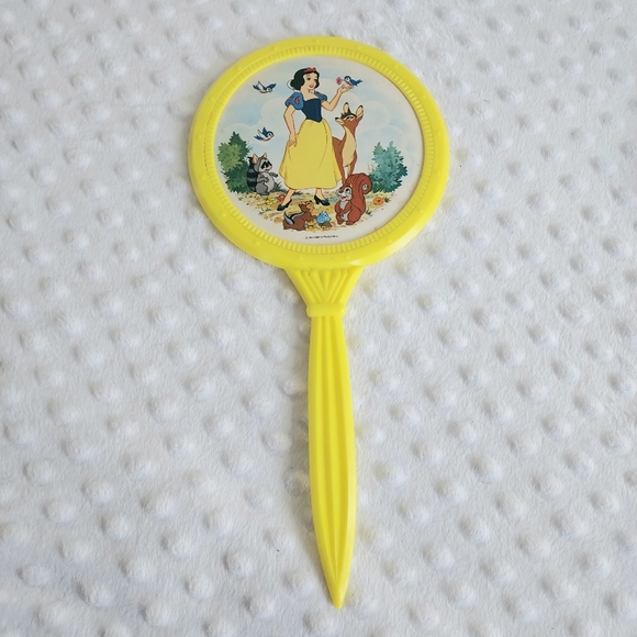Disney | Accessories | Vintage Snow White Hand Mirror Walt Disney ...